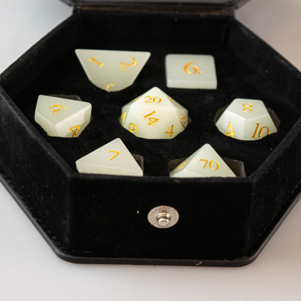 Wraithlight Glow-in-the-Dark Dice Set – GMDICE